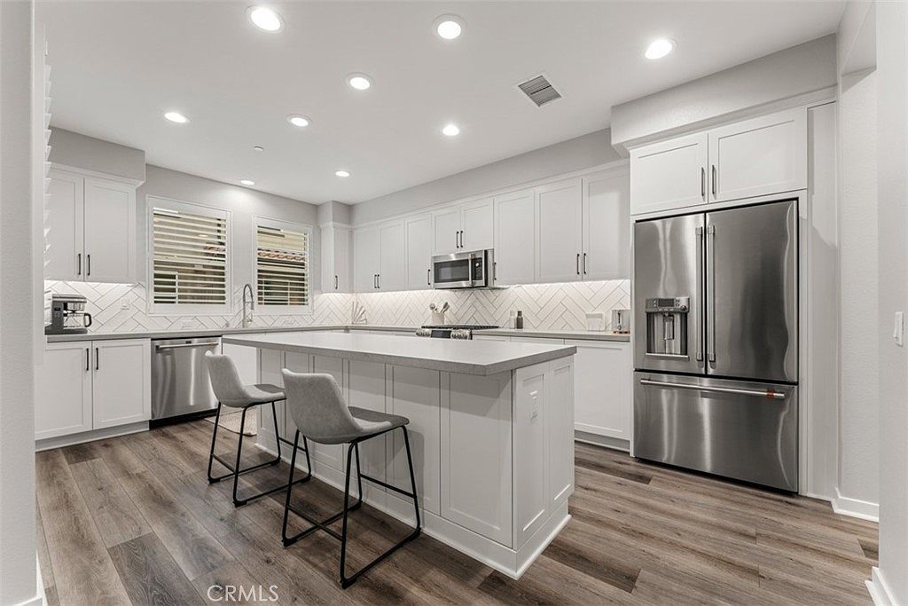 65 Hideaway Loop, Mission Viejo, CA 92692 | Zillow