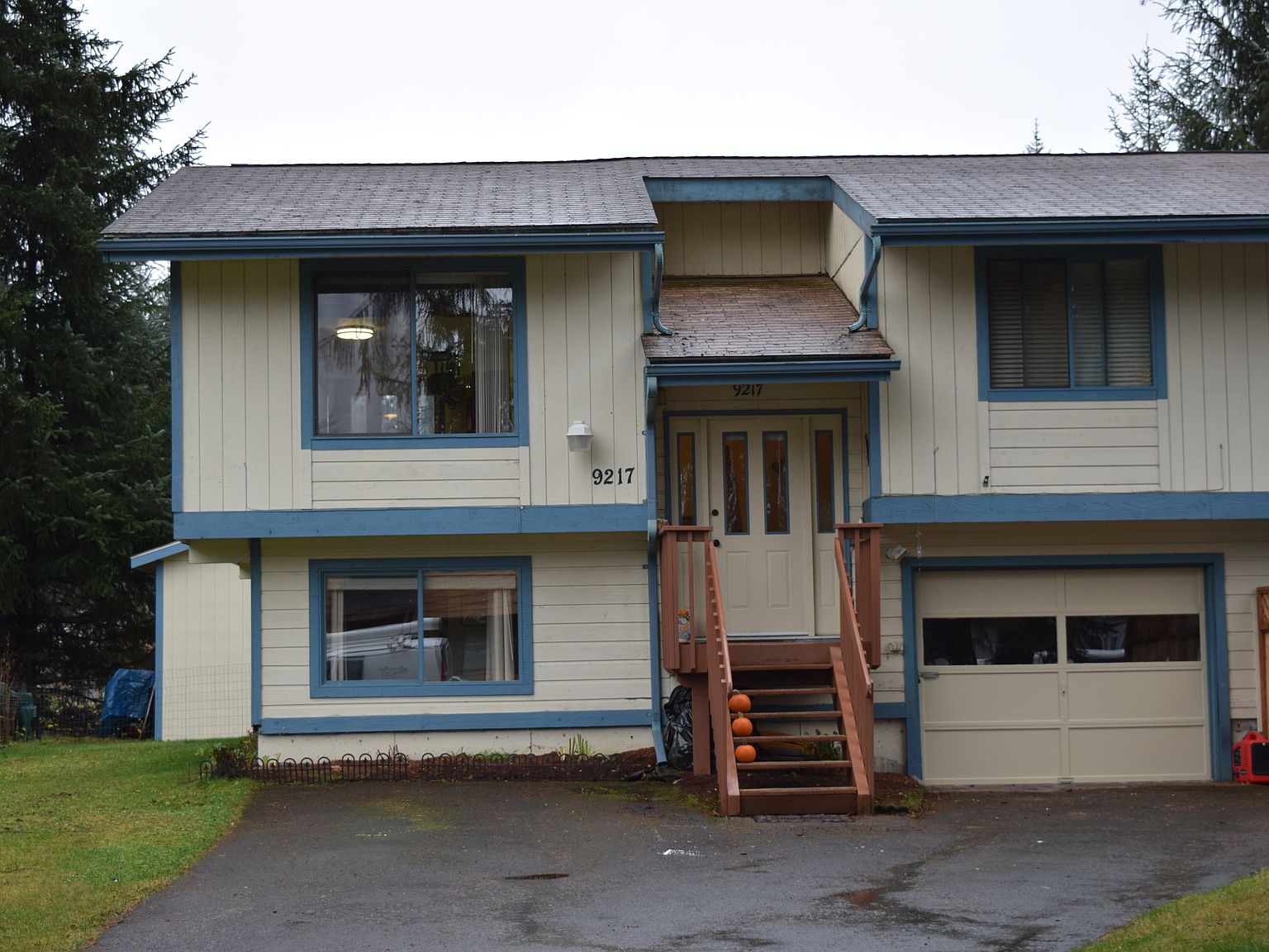 9217 Emily Way, Juneau, AK 99801 | Zillow