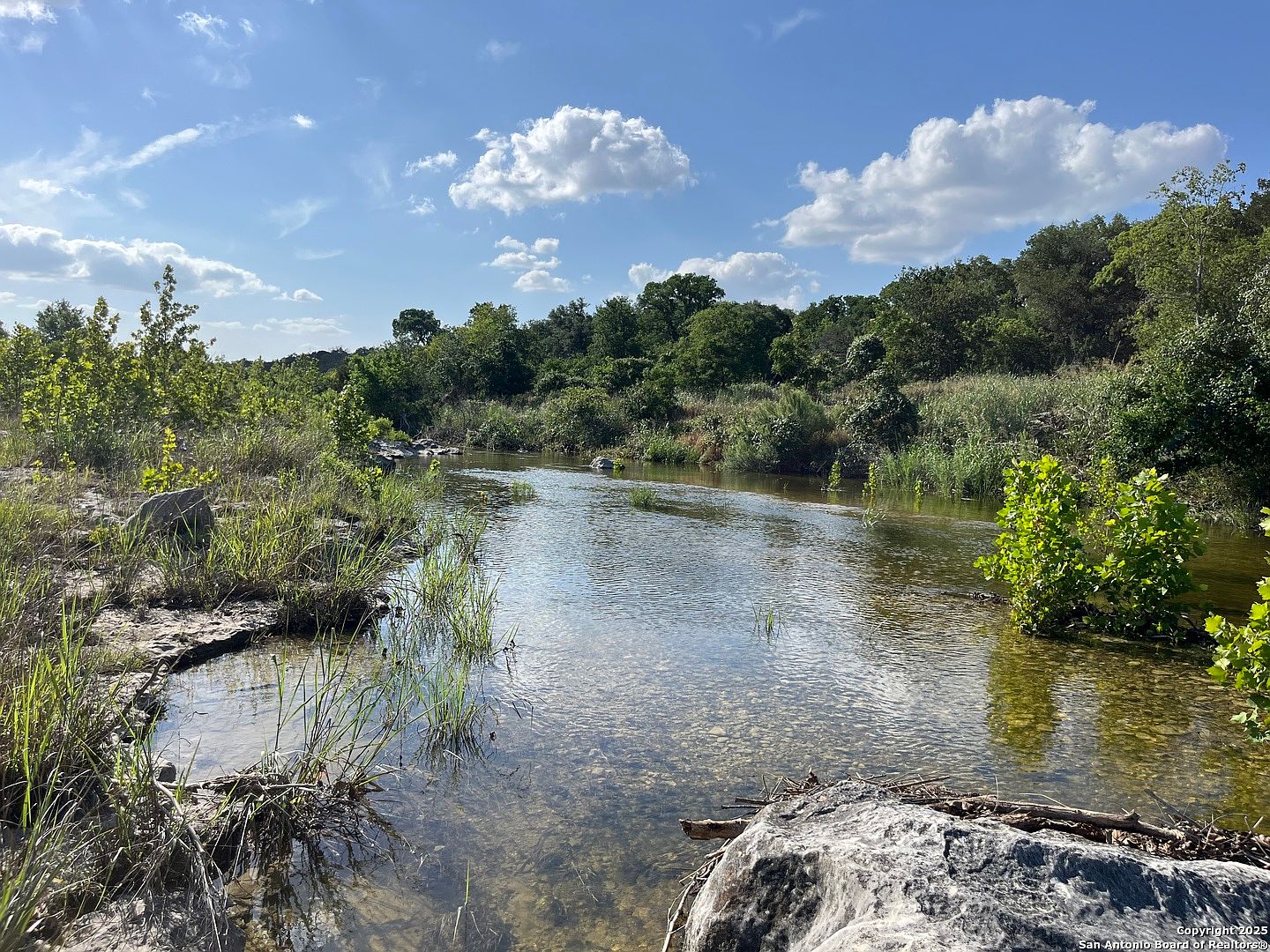 1118 Chimney Valley, Blanco, TX 78606 | Zillow