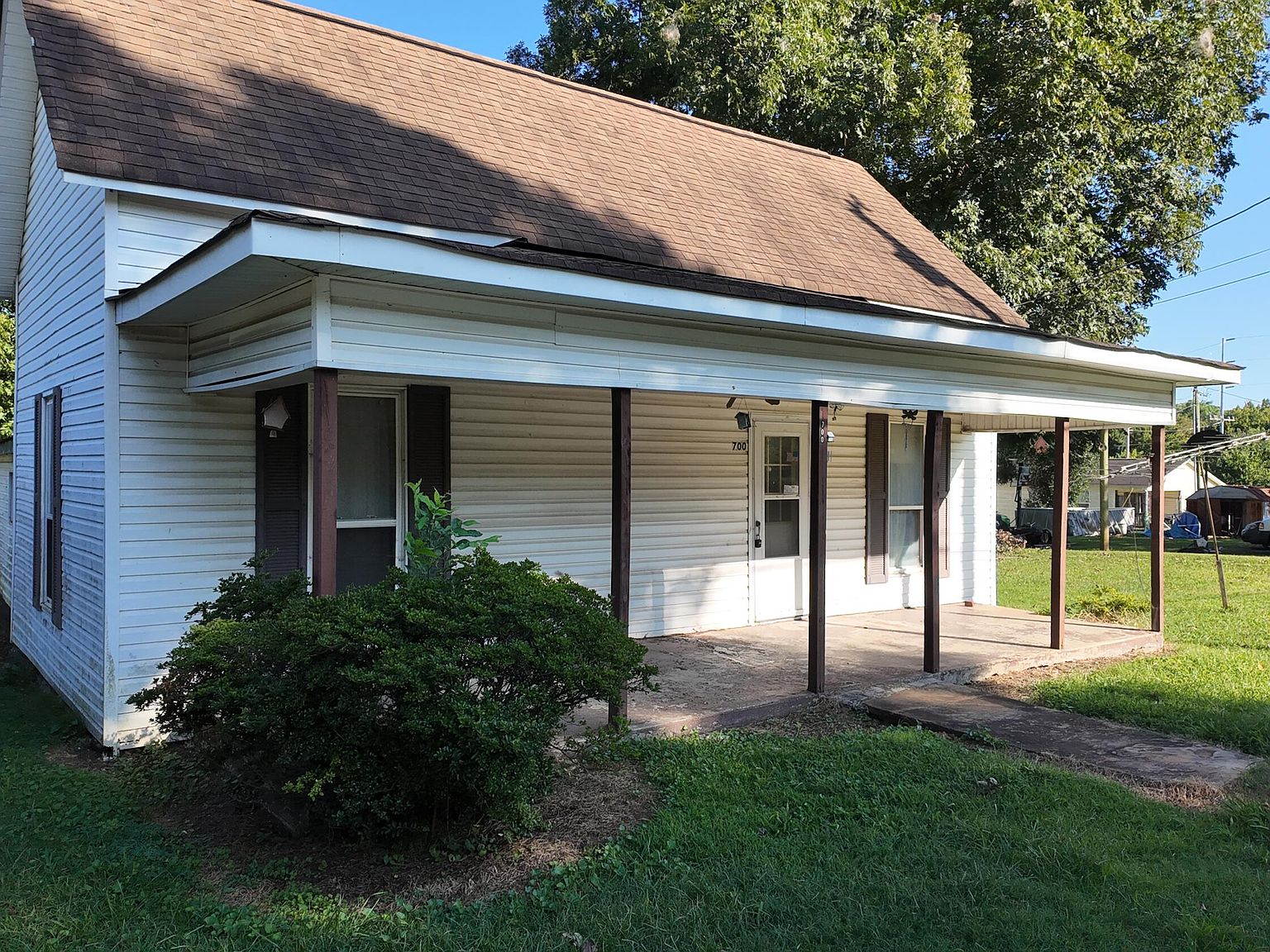 700 S Main St, Whitwell, TN 37397 | Zillow