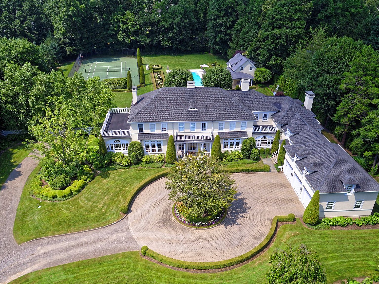 19 Murray Hill Rd, Scarsdale, NY 10583 | Zillow