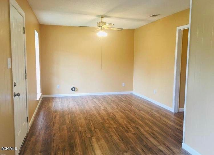 5632 Rose Dr, Moss Point, MS 39563 | Zillow