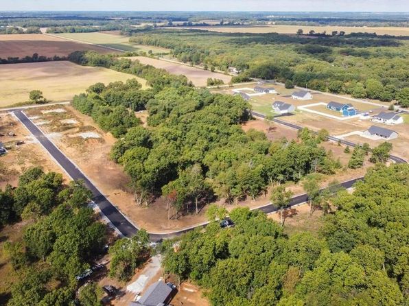 Sumava Resorts Lake Village Real Estate - Sumava Resorts Lake Village ...