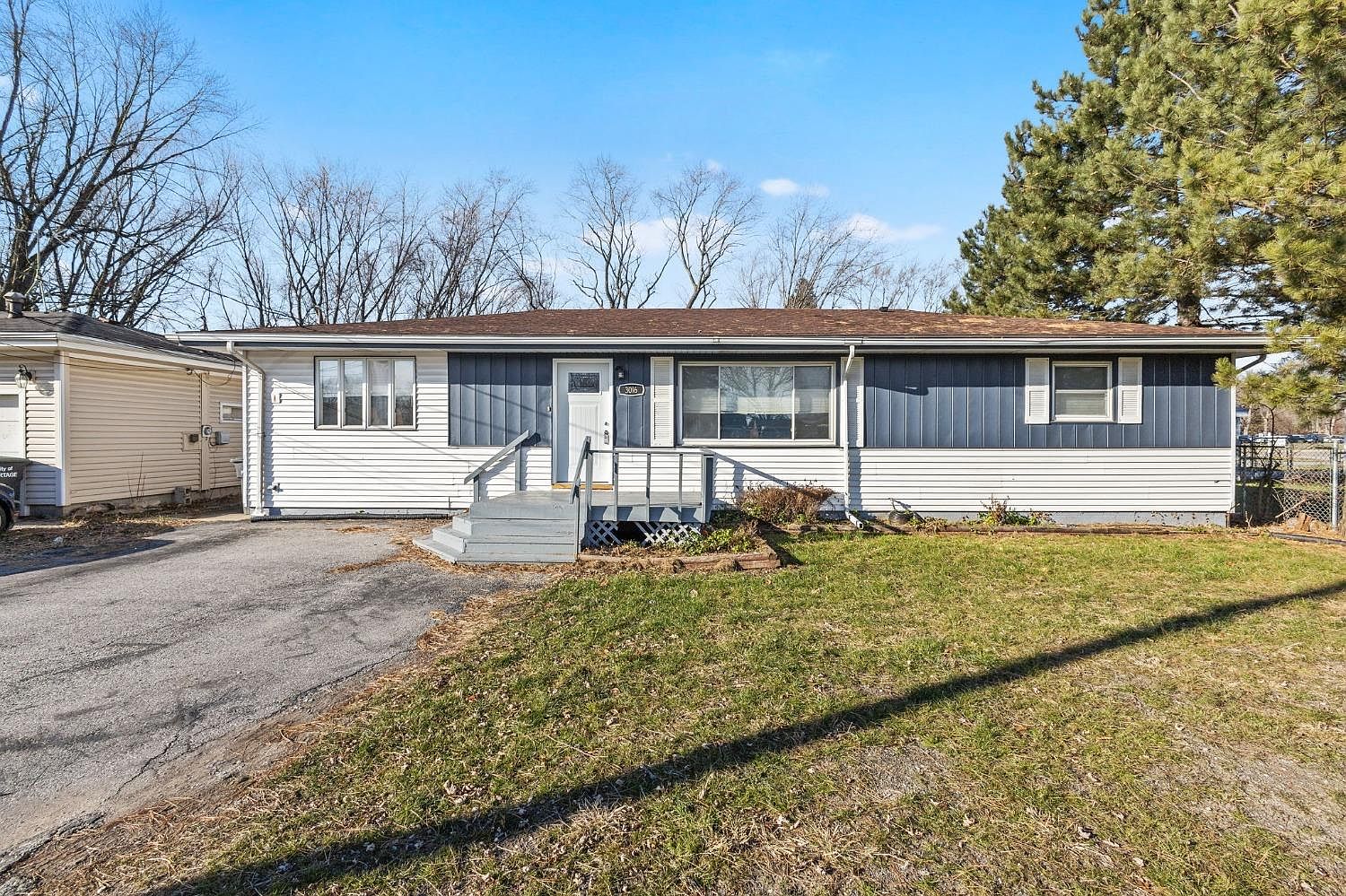3016 Oakwood St, Portage, IN 46368 | MLS #533924 | Zillow