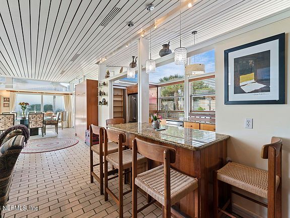 2337 Seminole Rd APT A, Atlantic Beach, FL 32233 | Zillow