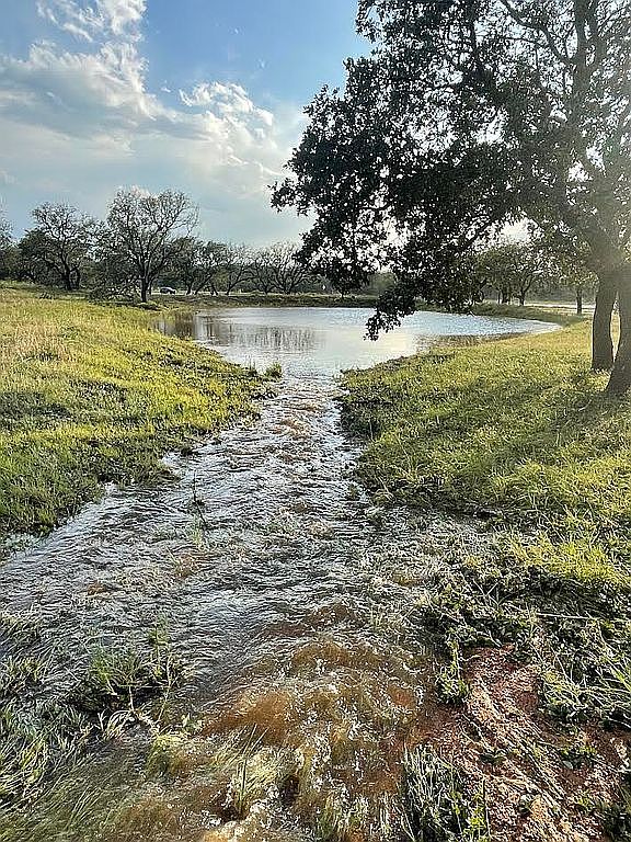9445 State Highway 71, Fredonia, TX 76842 | Zillow