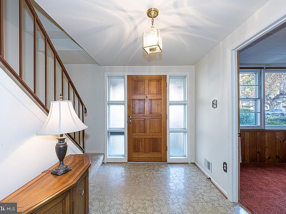 107 Patrick St SE, Vienna, VA 22180 | MLS #VAFX2154328 | Zillow