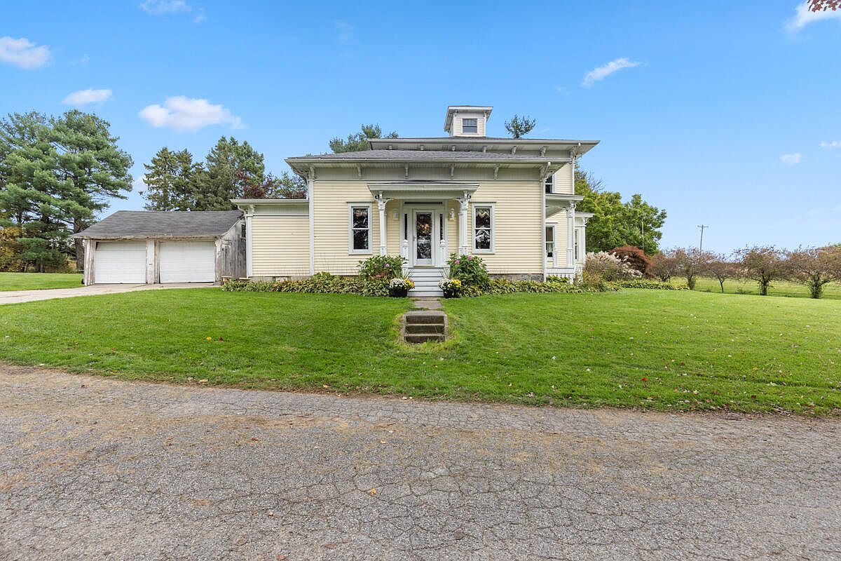 11854 Belding Rd, Belding, MI 48809 | Zillow