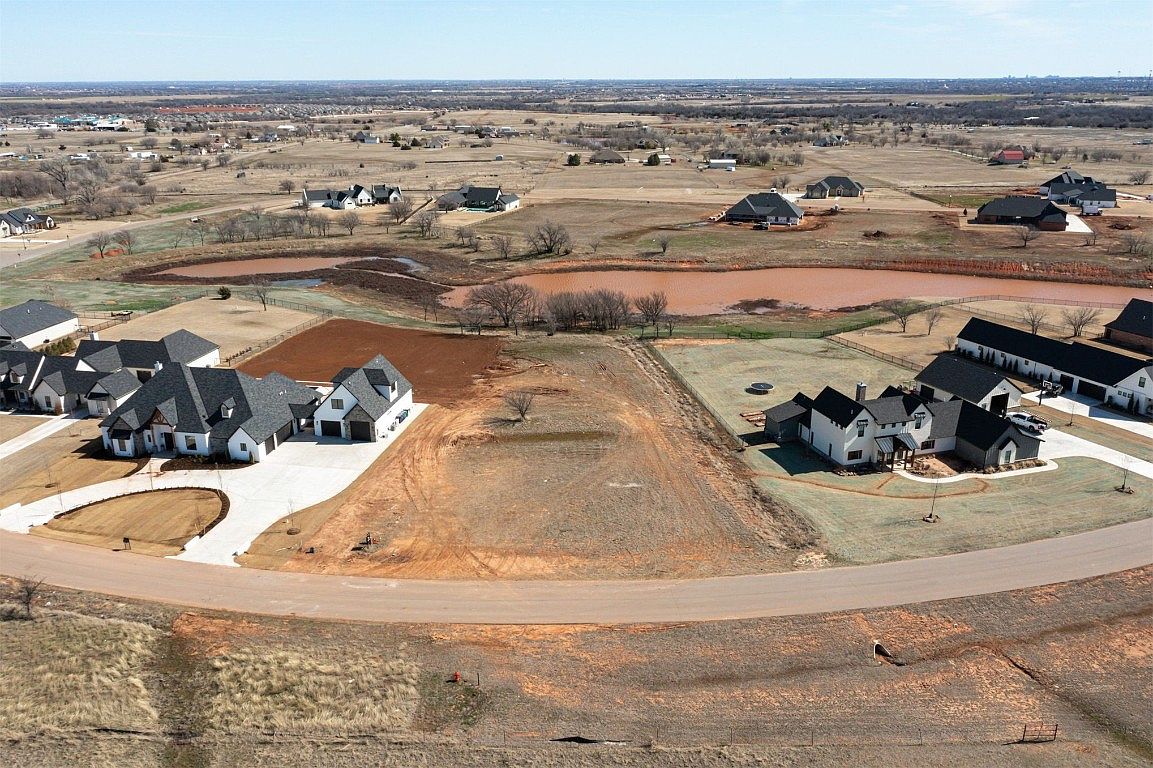 13416 Timber Ridge Lakes Blvd #4, Yukon, OK 73099 | MLS #1102996 | Zillow