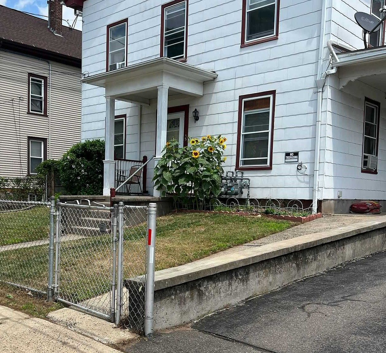 35 S 1st St #1, Meriden, CT 06451 | Zillow