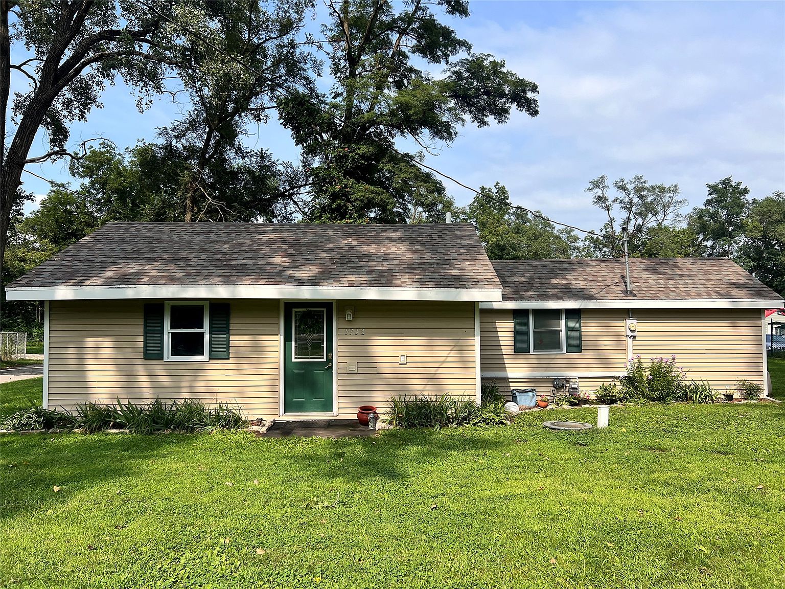 5732 SE Robbie Rd, Carlisle, IA 50047 | Zillow
