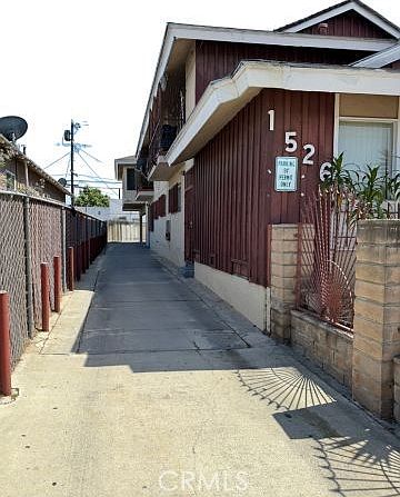 1526 W 85th St, Los Angeles, CA 90047 | Zillow