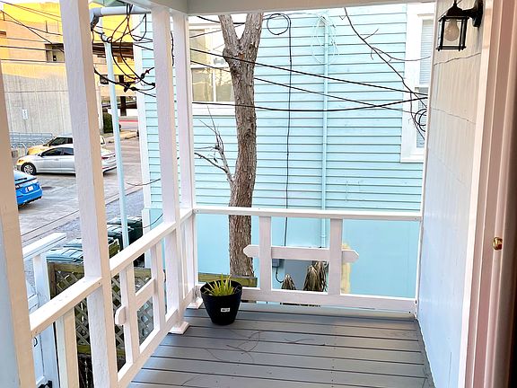 1016 Post Office St #A, Galveston, TX 77550 | Zillow