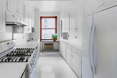 37 Riverside Drive #11A in Upper West Side, Manhattan | StreetEasy