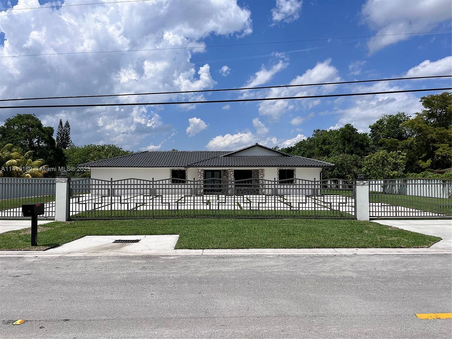 11877 SW 47th St, Miami, FL 33175 | MLS #A11419169 | Zillow