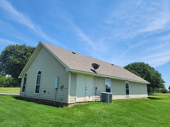 603 Old Base Rd #2, Rhome, TX 76078 | Zillow