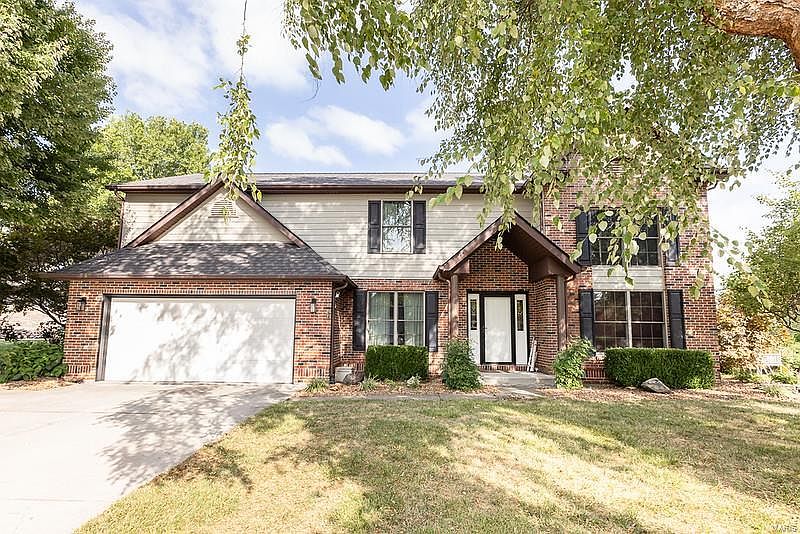 709 Springwood Dr, Belleville, IL 62220 | MLS #23054327 | Zillow