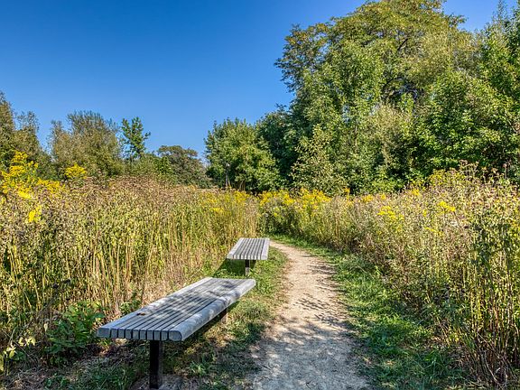 5435 S University Ave APT 3S, Chicago, IL 60615 | Zillow