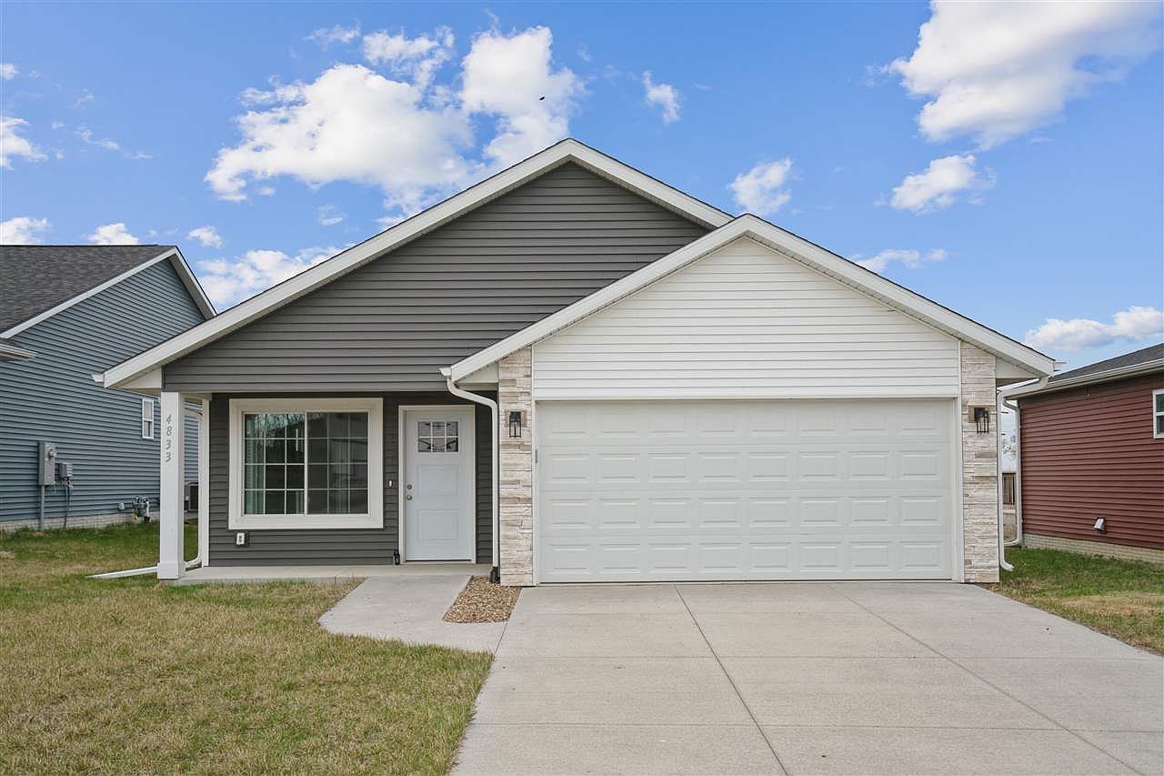 4833 Dostal Ct, Cedar Rapids, IA 52404 | Zillow