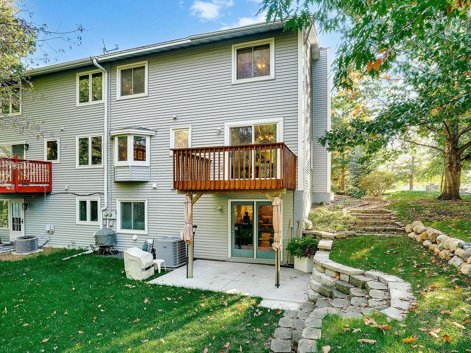 6433 Cavell Ave N, Brooklyn Park, MN 55428 | Zillow