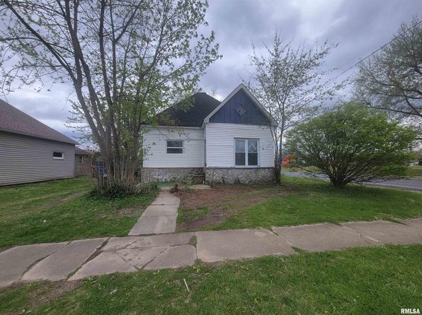 Christopher IL Real Estate - Christopher IL Homes For Sale | Zillow