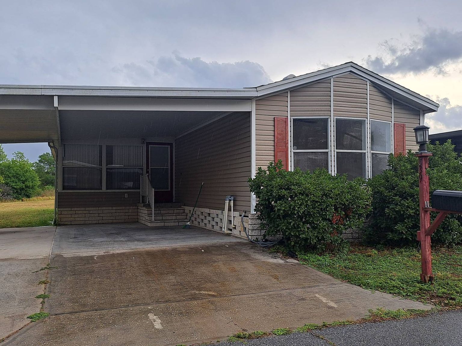 339 Hummingbird Pl, Plant City, FL 33565 | MLS #11501130 | Zillow