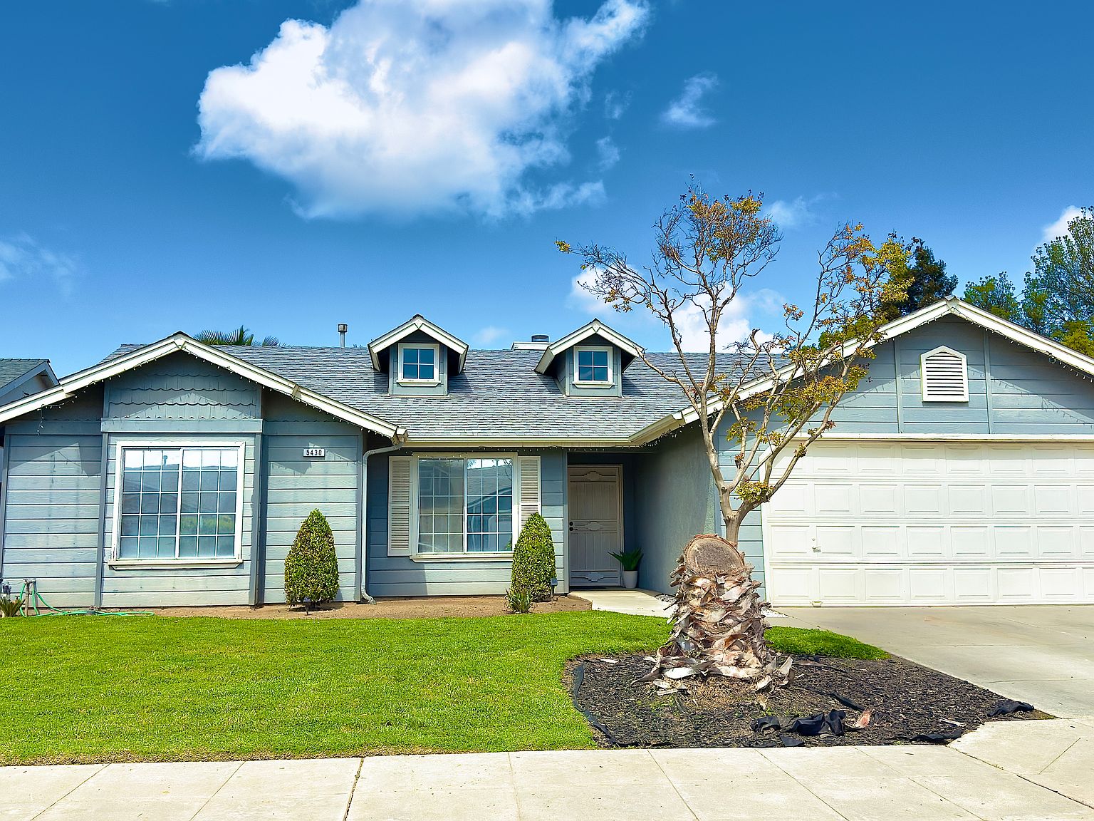 5430 W Fedora Ave, Fresno, CA 93722 | Zillow
