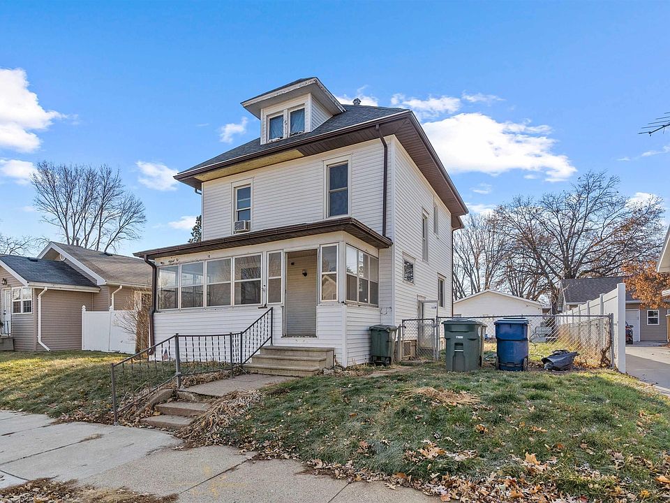 2007 W 3rd St, Waterloo, IA 50701 | Zillow