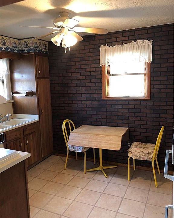 1546 Cherry Ave NE, Canton, OH 44714 | Zillow