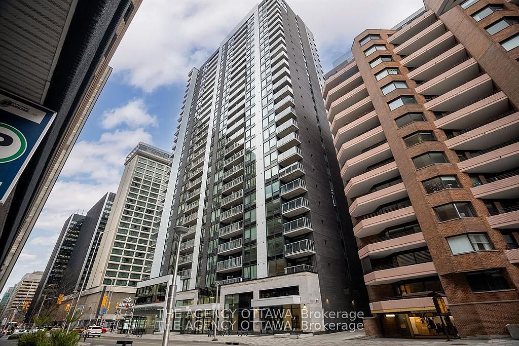 340 Queen St #306, Ottawa, ON K1R 0G1 | MLS #X12038974 | Zillow