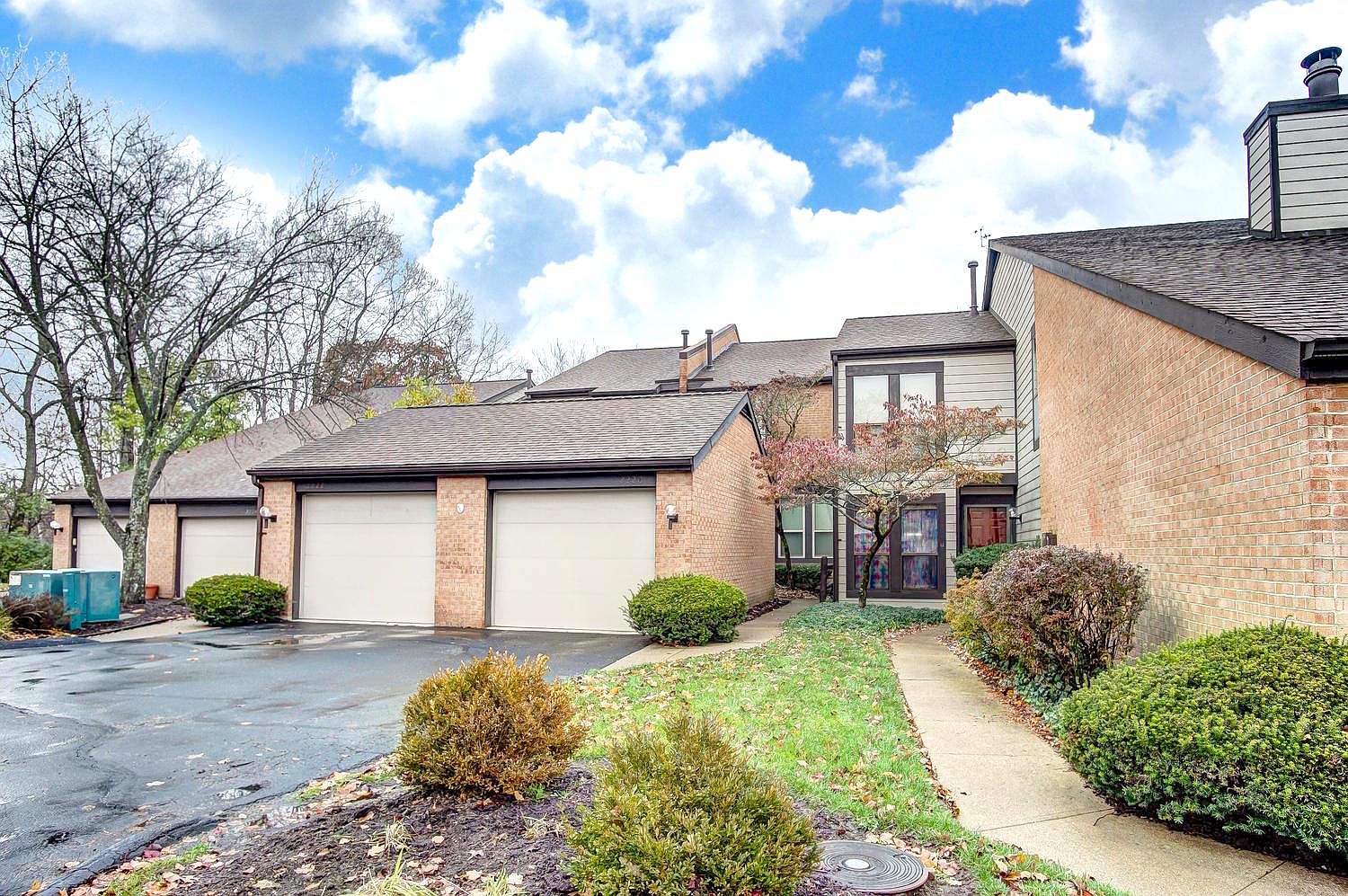 2220 Clough Ridge Dr, Cincinnati, OH 45230 | Zillow