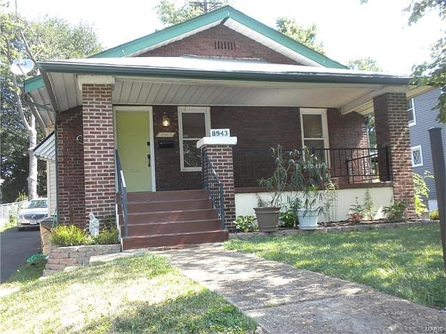 8943 Burton Ave, Saint Louis, MO 63114 | Zillow