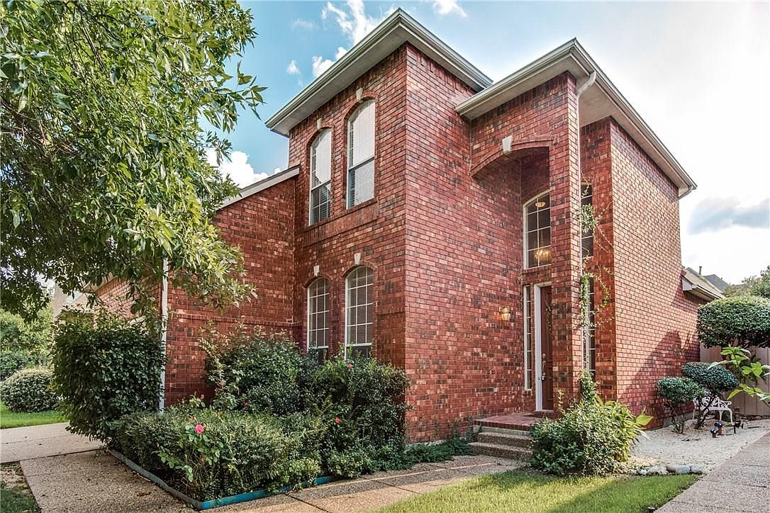 7703 Heather Ridge Ct, Irving, TX 75063 | Zillow