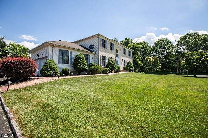 2 Cory Ln, Bridgewater, NJ 08807 | Zillow