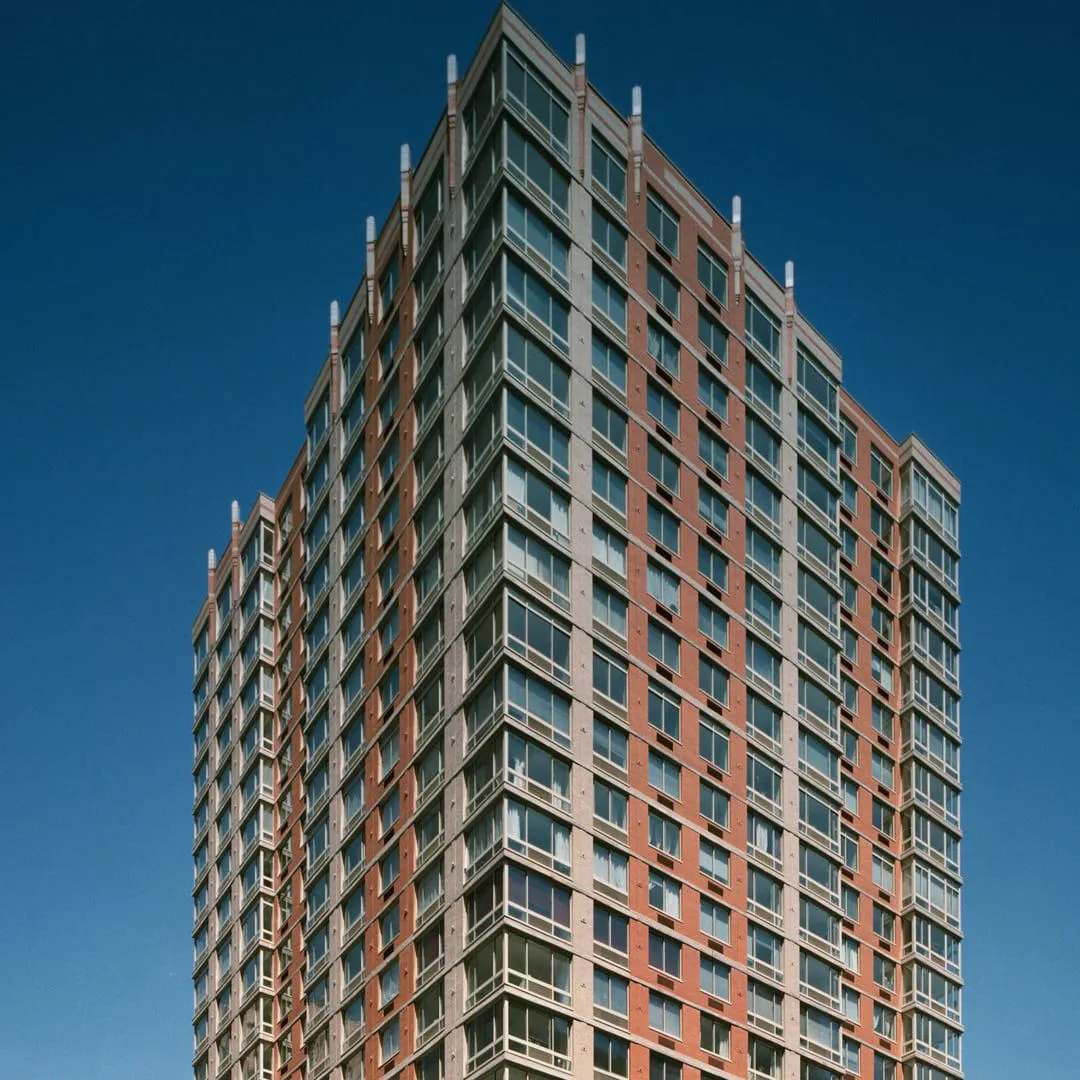 Longacre House at 305 West 50th Street in Hell's Kitchen : Sales ...