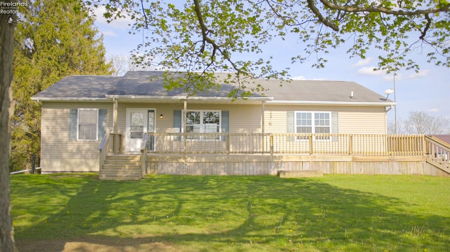 178 N Ridge Rd, Willard, OH 44890 | Zillow