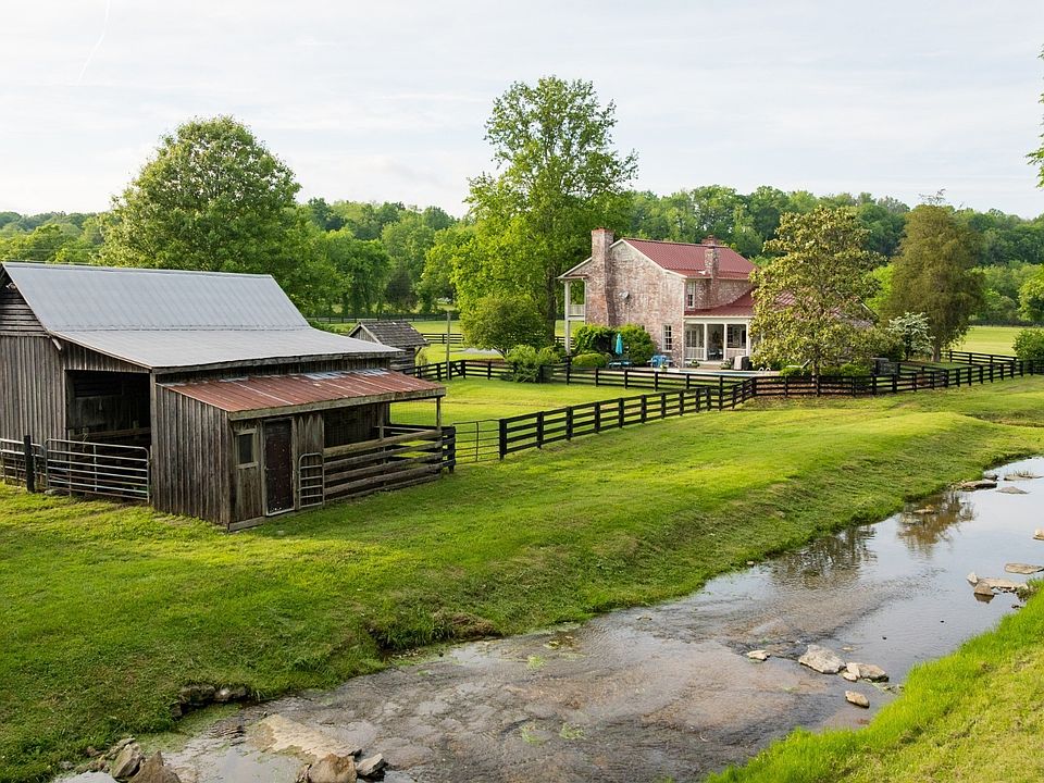 Love the driveway! Pretty brick farmhouse! C. 1933 on 24 riverfront ...
