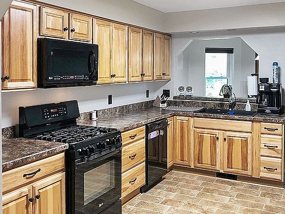 4305 Indian Camp Trl, Howell, MI 48855 | Zillow