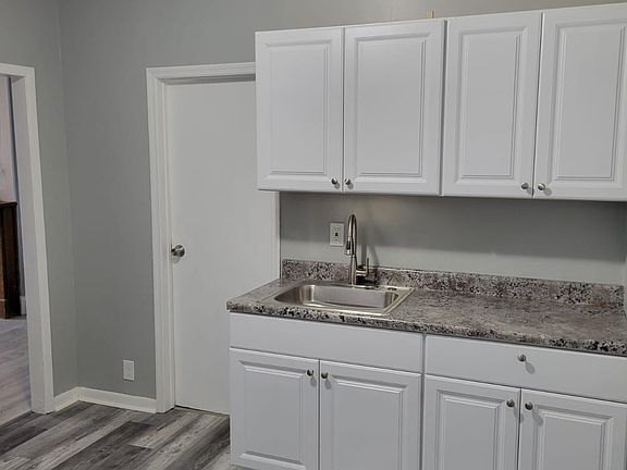 341 Church St, Poughkeepsie, NY 12601 | Zillow