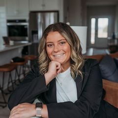 Lili Riddle - Real Estate Agent in Mooresville, IN - Reviews | Zillow