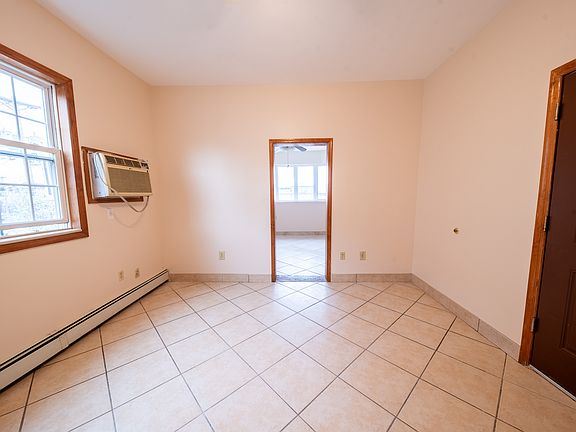 2714 New York Ave FLOOR 2, Union City, NJ 07087 | Zillow