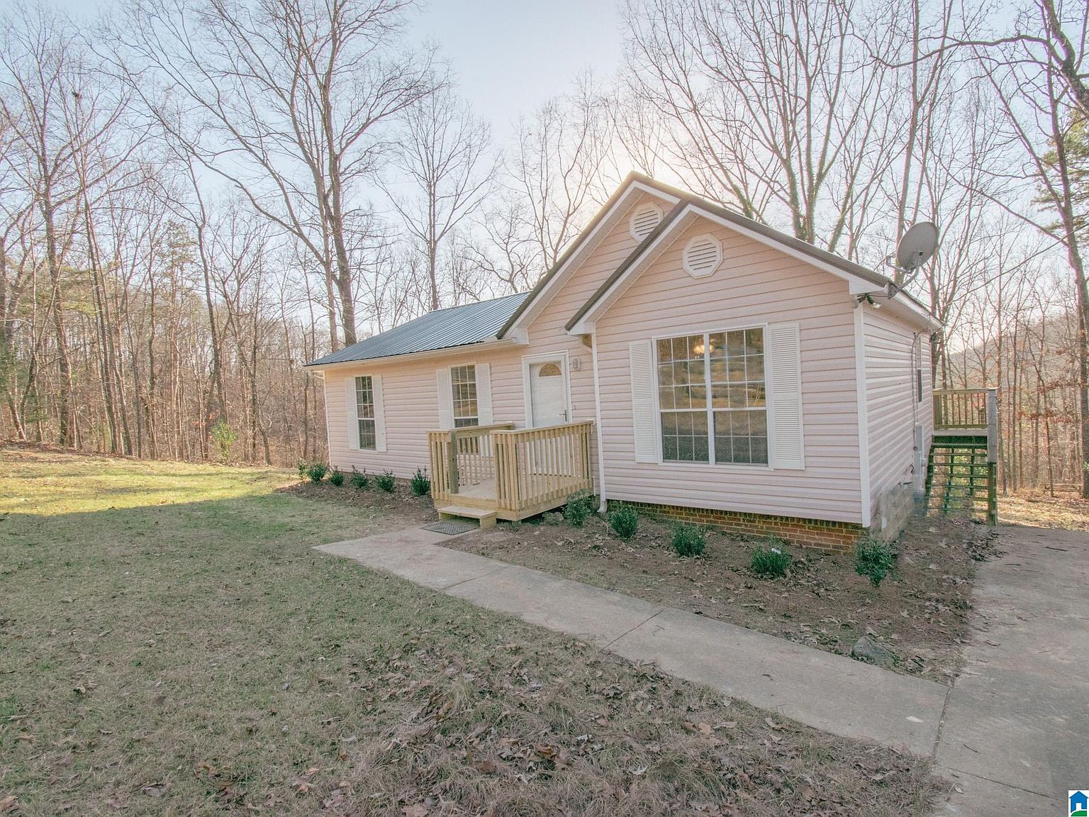1167 Ridgewood Dr, Remlap, AL 35133 | Zillow