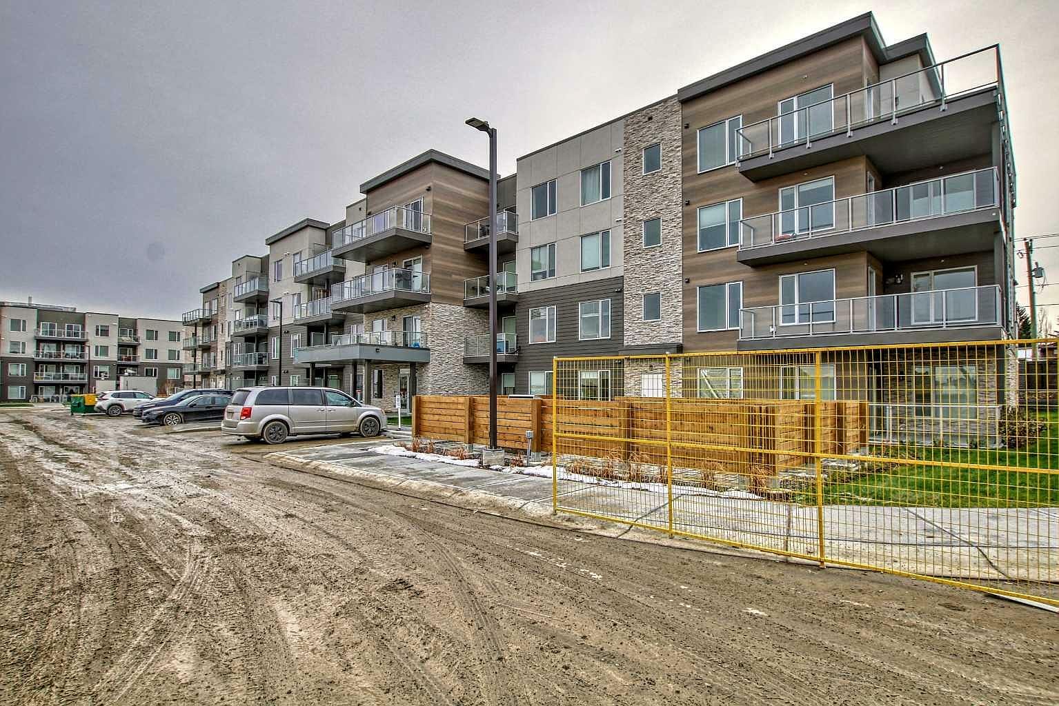 112-200 Shawnee Sq SW #112, Calgary, AB T2Y 2E7 | Zillow
