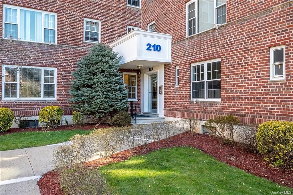 210 Pelham Road UNIT 6J, New Rochelle, NY 10805 | Zillow