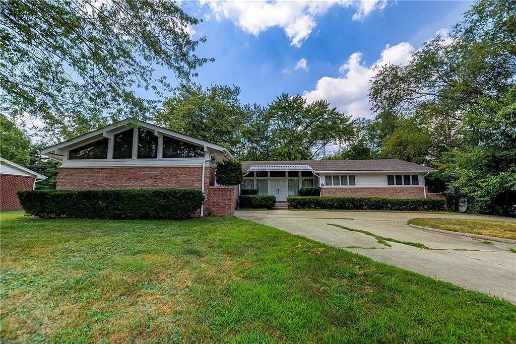 2615 S Franklin Street Rd, Decatur, IL 62521 | Zillow