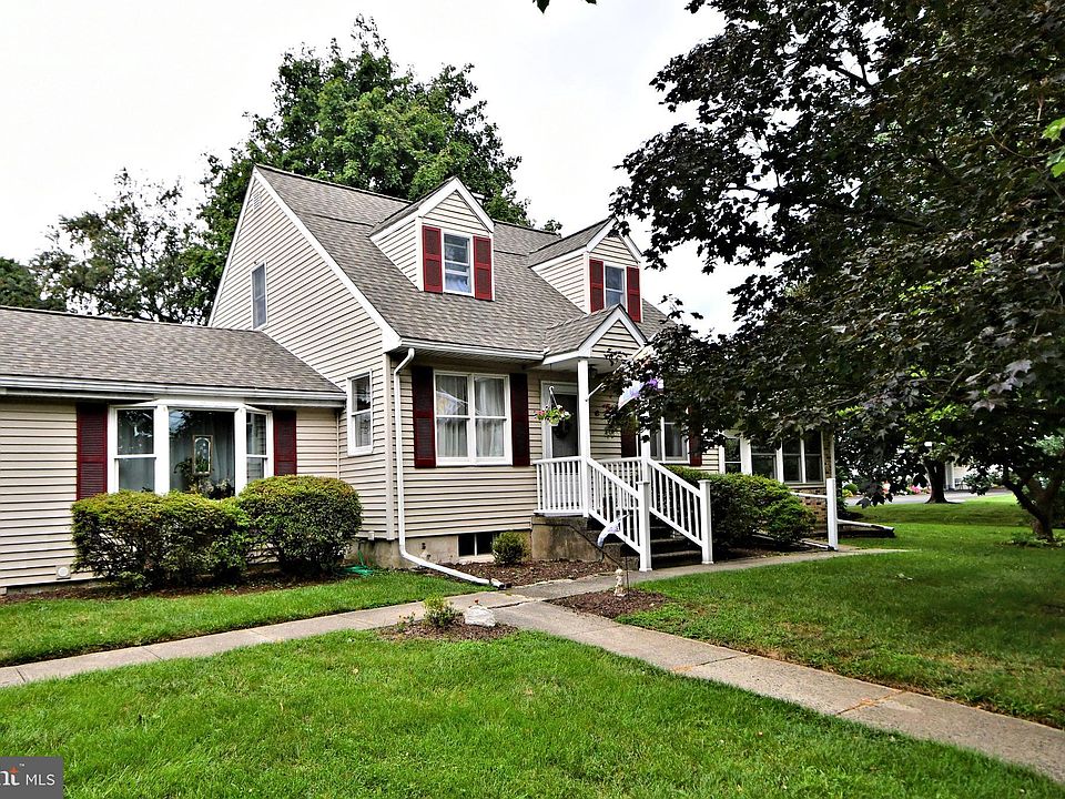 325 N Lewis Rd, Royersford, PA 19468 | Zillow