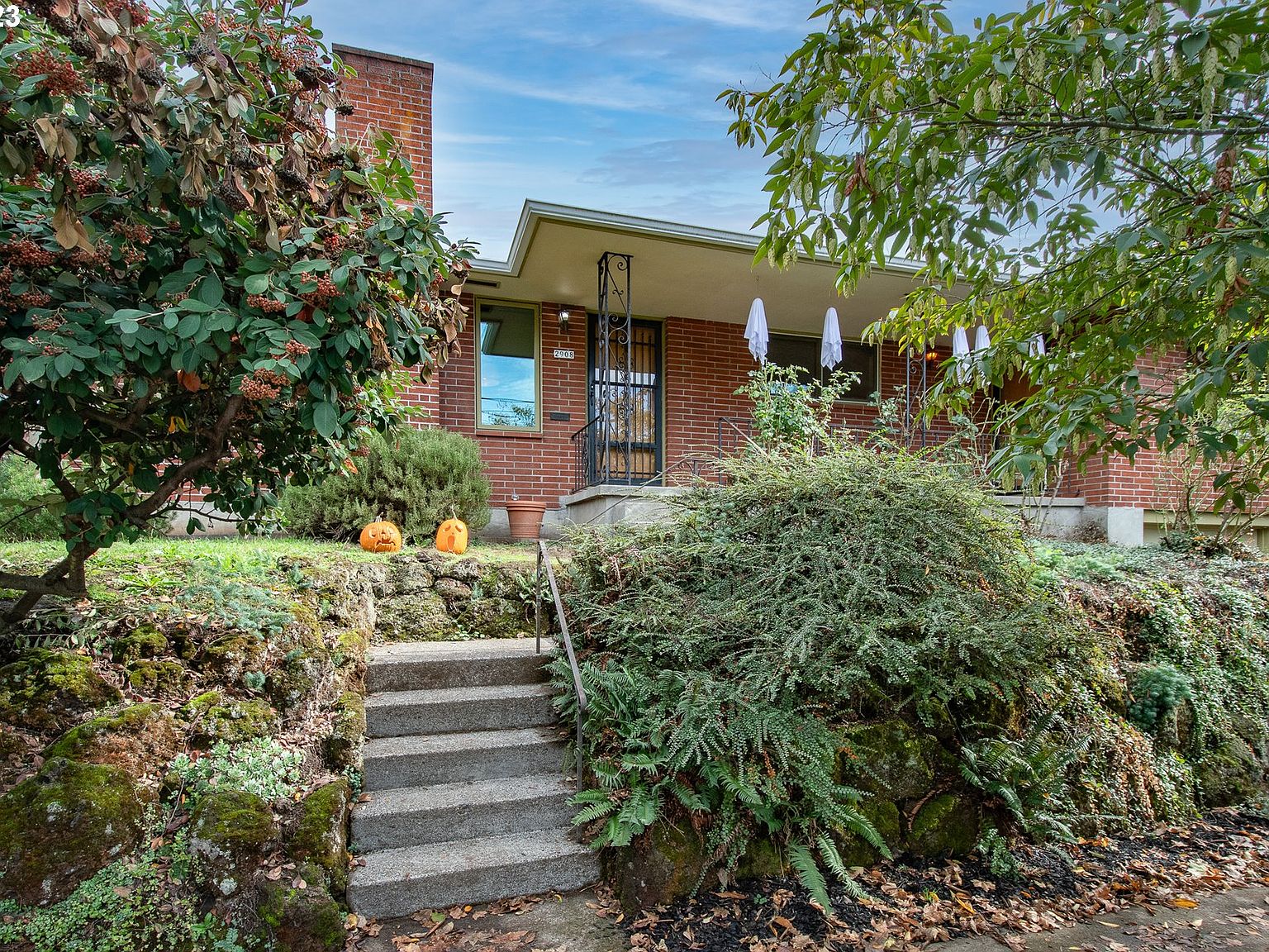 2904 SE Kelly St, Portland, OR 97202 | Zillow