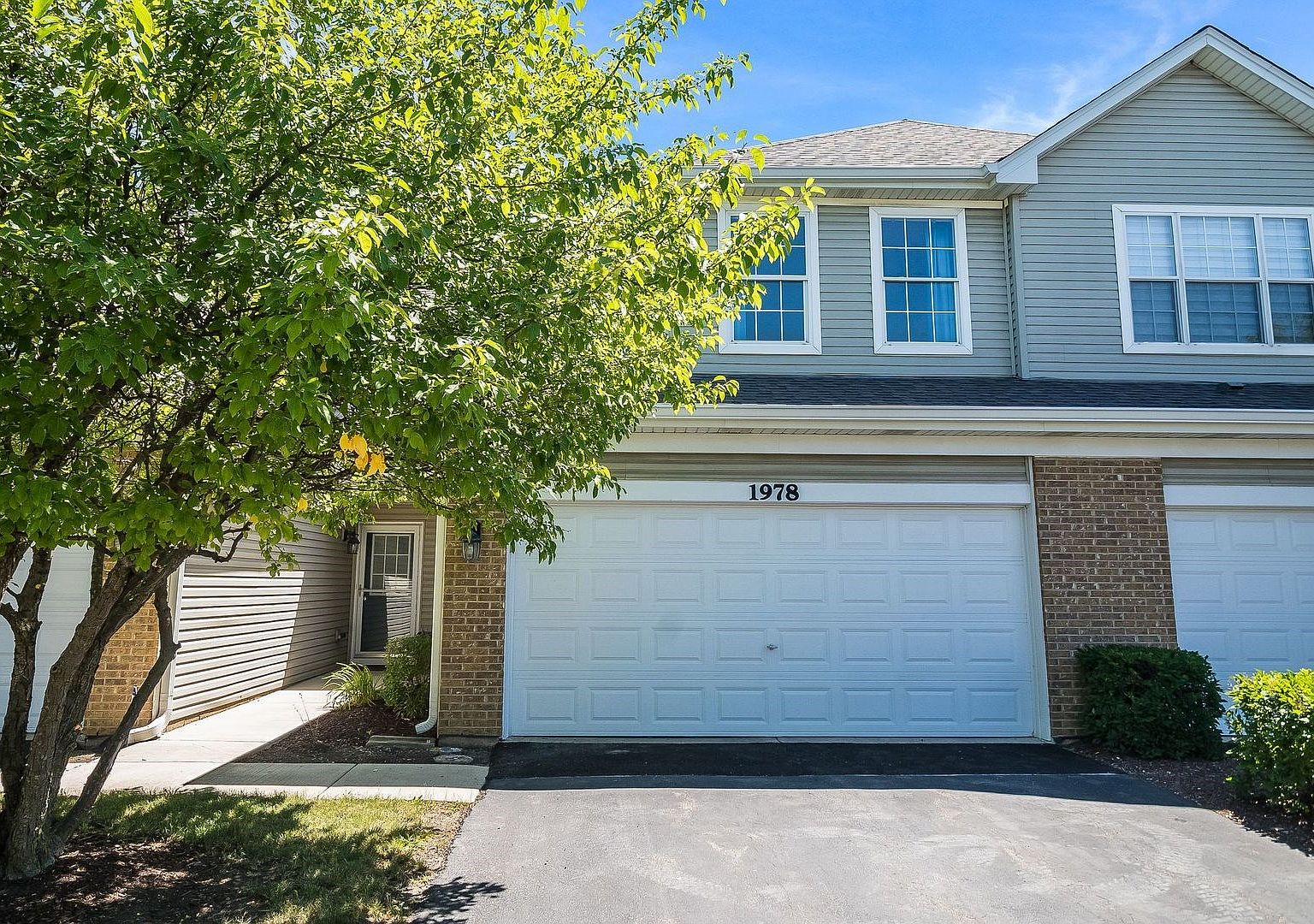 1978 Golden Gate Ln, Naperville, IL 60563 | Zillow