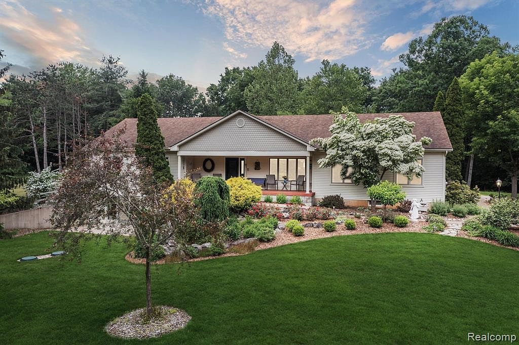 2786 Fishbeck Rd, Howell, MI 48843 | MLS #20230047428 | Zillow