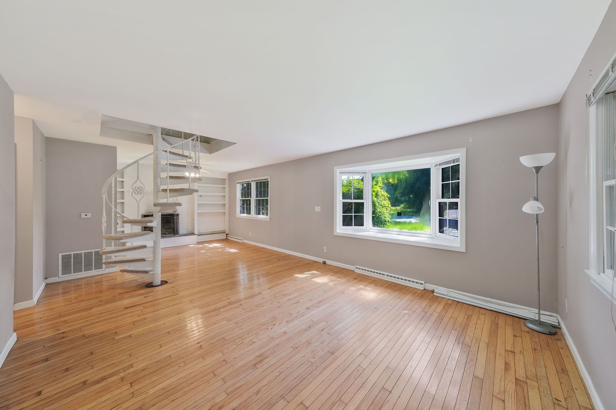 29 Halsey Rd, Remsenburg, NY 11960 | Out East